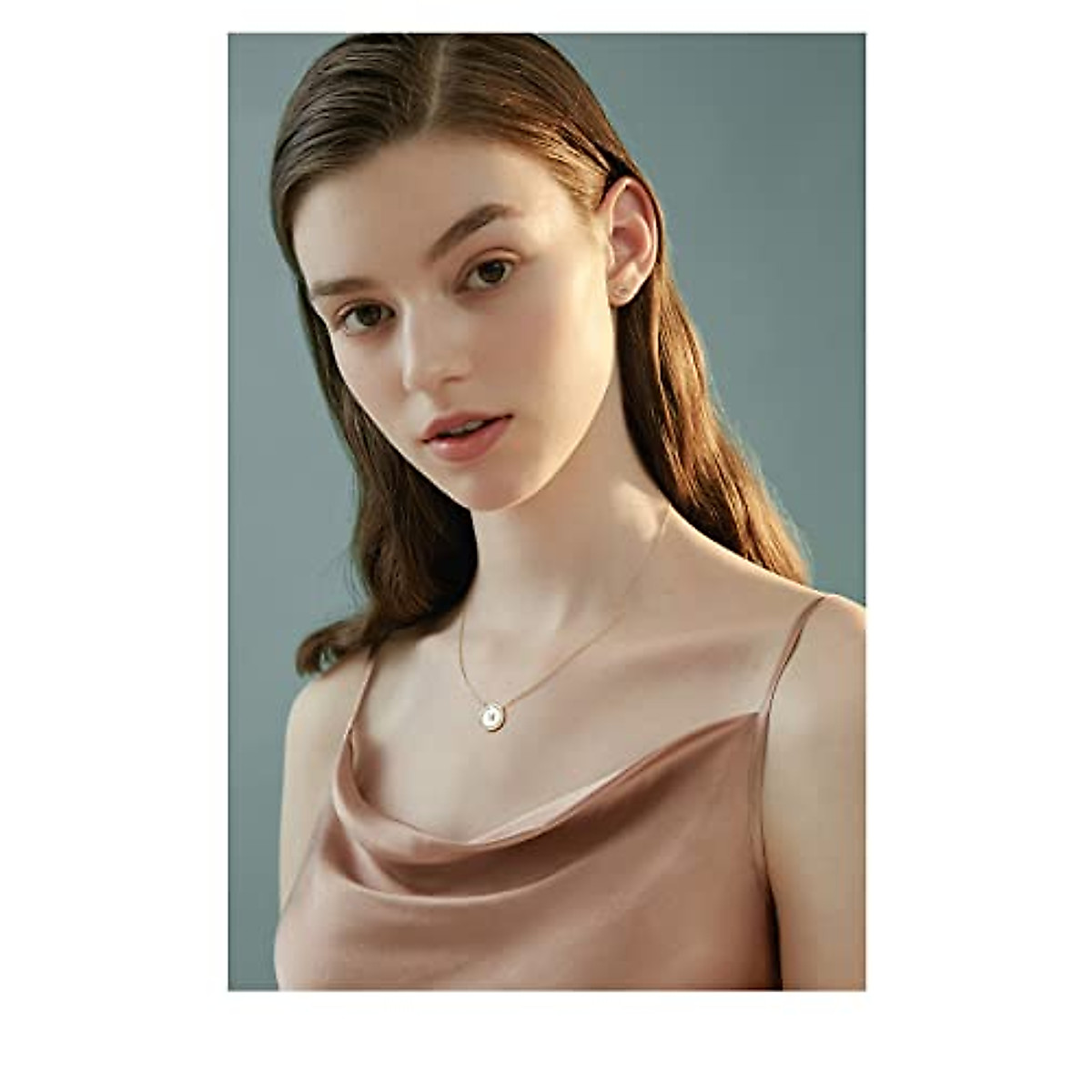 Gold Zodiac Sign Pendant Necklace, 14K Gold Plated Faux Fritillaria Cubic Zirconia 12 Constellation Necklace Jewelry Birthday Gifts for Women, (Taurus Apr 20-May 20)