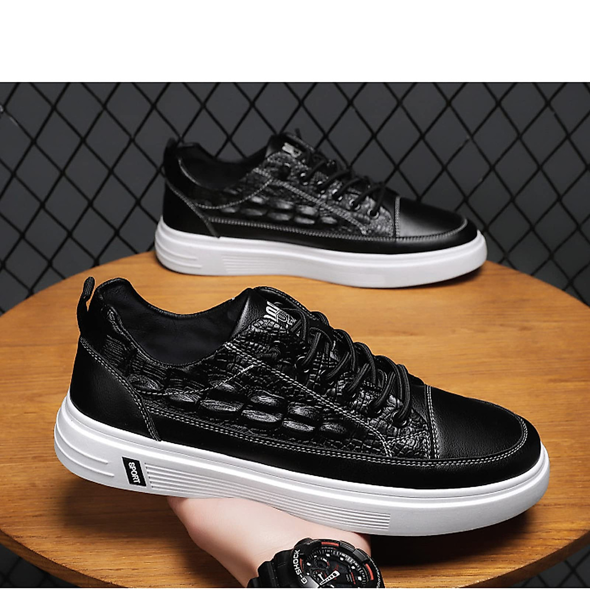 Men’s Crocodile Print Lace Up Low Top Flat Leather Sneakers Breathable Light-Weight Outdoor Causal Walking Shoes Slip On Comfortable Working Driving Non-Slip Sports Shoes (white and black,7)