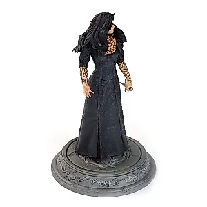 DARK HORSE COMICS The Witcher (Netflix): Yennefer Figure, Multicolor