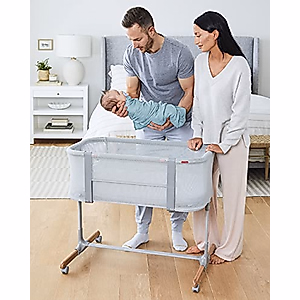 Skip Hop Baby Bassinet, Cozy Up 2-in-1 Bedside Sleeper & Bassinet, Grey