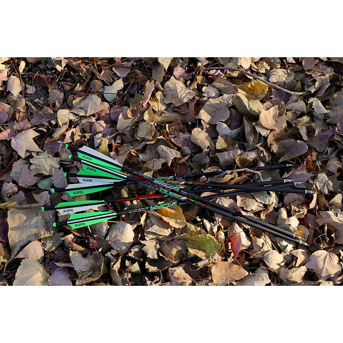 LWANO Crossbow Bolts 20 22 Inch Carbon Archery Arrows 12 Pack and 6 Pack Hunting Broadheads kit