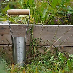 Berry&Bird Garden Bulb Planter with 6 inches Depth Mark, Garden Bulb Transplanter Tool with Woode Handle, Stainless Steel Soil Release Tool for Transplanting Digging Planting Flowers