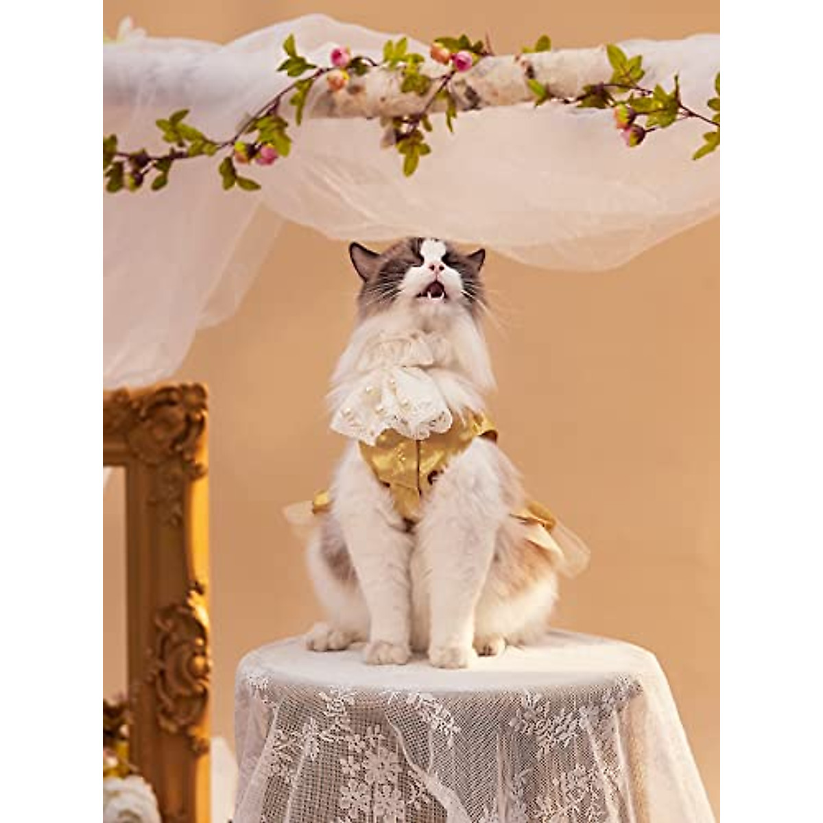 QWINEE Bow Decor Dog Dresses,Sweet Princess Cat Dress Puppy Skirt,Dog Mesh Cake Tutu Dress,Birthday Wedding Party Pet Clothes for Cat Small Medium Dog Doggie Girl Gold X-Small