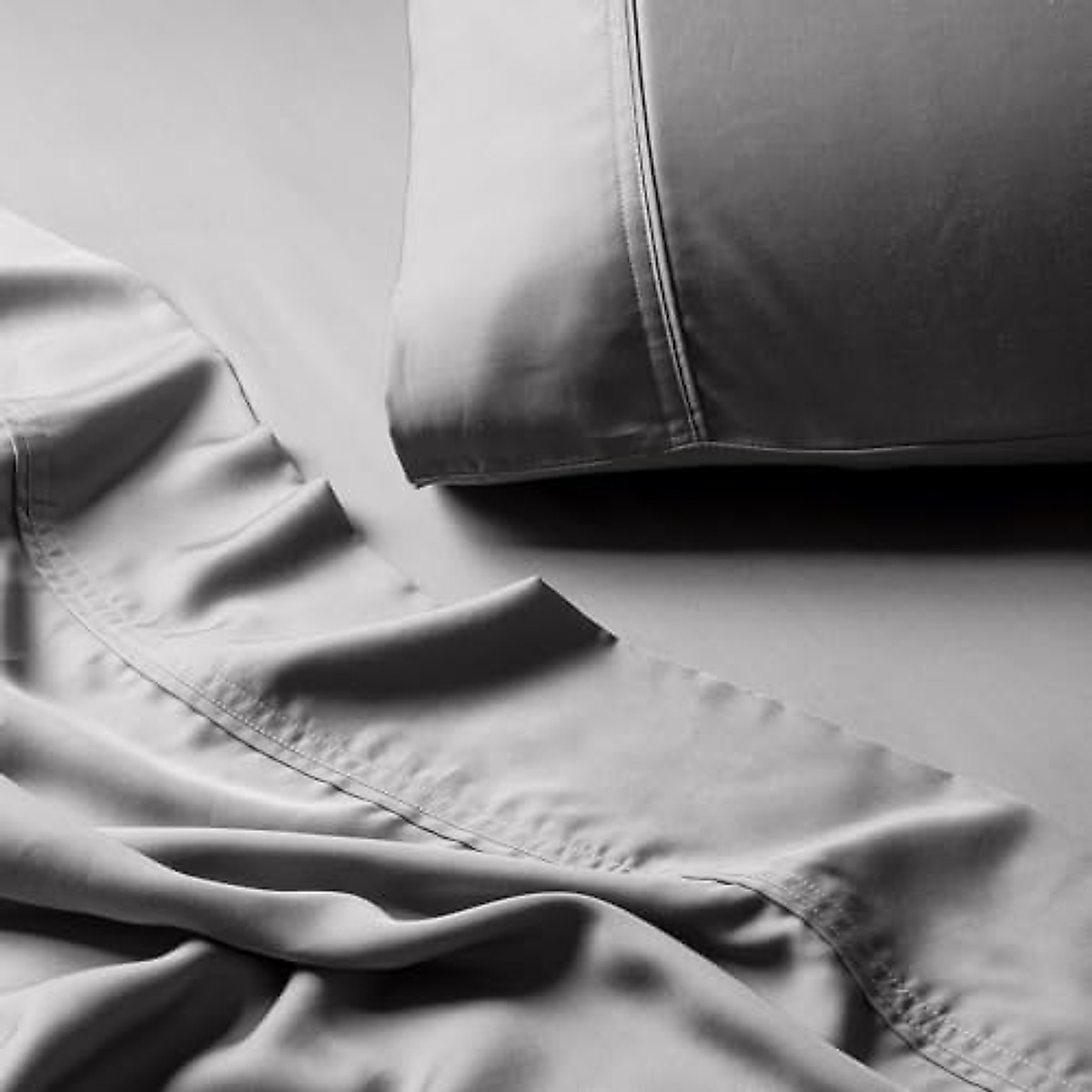 Olive + Crate Tencel Eucalyptus Cooling Pillow Cases for Hot Sleepers - Moisture Wicking, Temperature Regulating, King Size Silk Pillowcase - Smooth Sateen Weave, Naturally Produced | Mid Gray