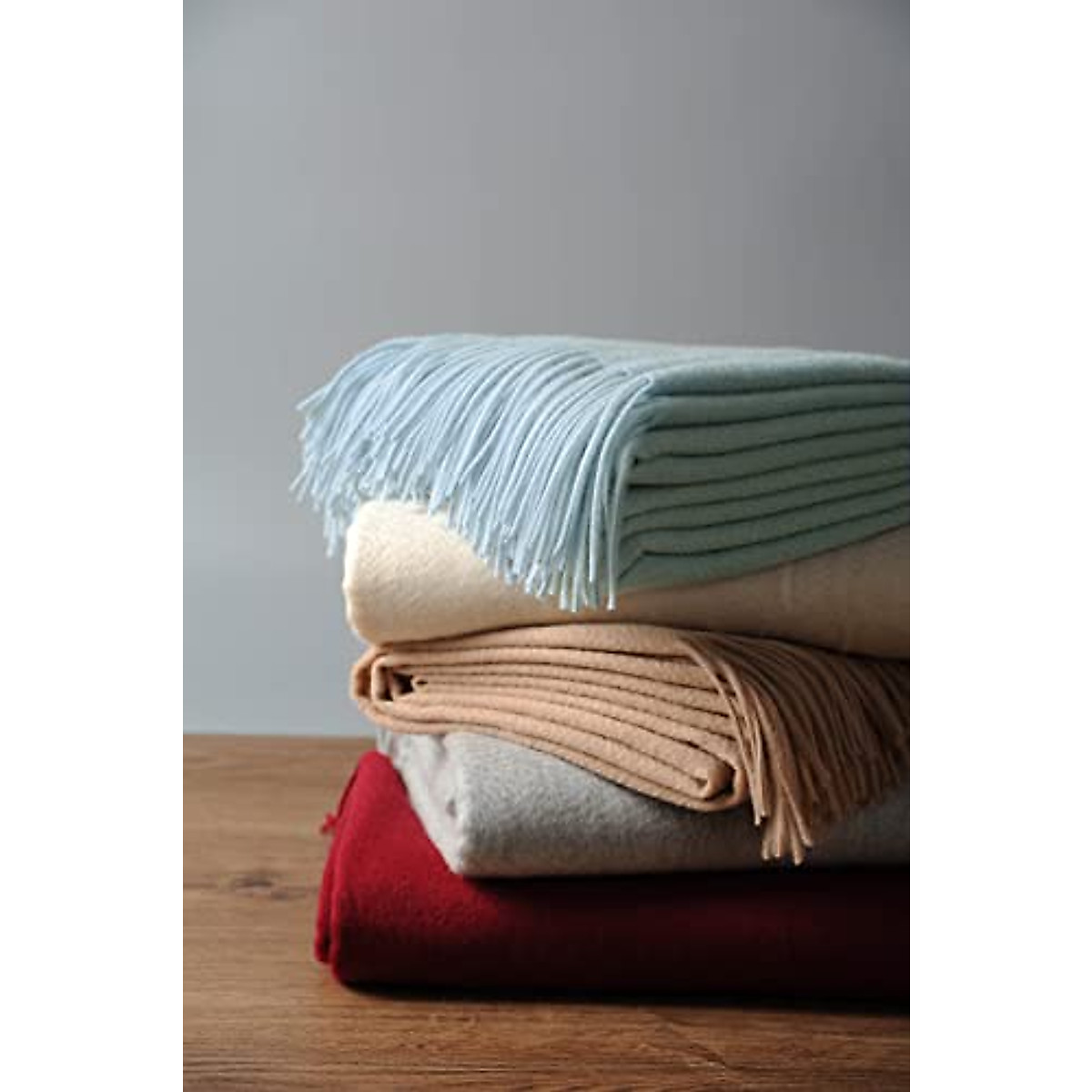 EP Mode 100% Pure Cashmere Throw Blanket for Sofa, Classic Design with Gift Box (Baby Blue)