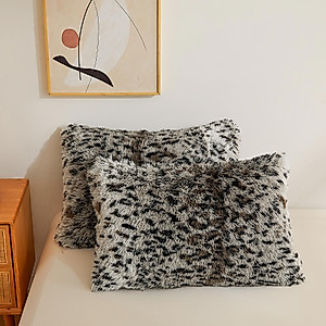 LIFEREVO Cheetah Print Faux Fur Duvet Cover Fluffy Bedding Set, 3 Pieces Soft Plush Fuzzy Comforter Cover Set(1 Shaggy Comforter Cover+2 Furry Pillowcases), Zipper Closure(Queen, Leopard Print Grey)