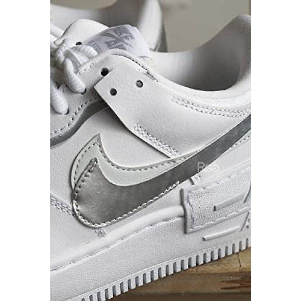 Nike Air Force 1 Shadow Womens White/Metallic Silver Size 7