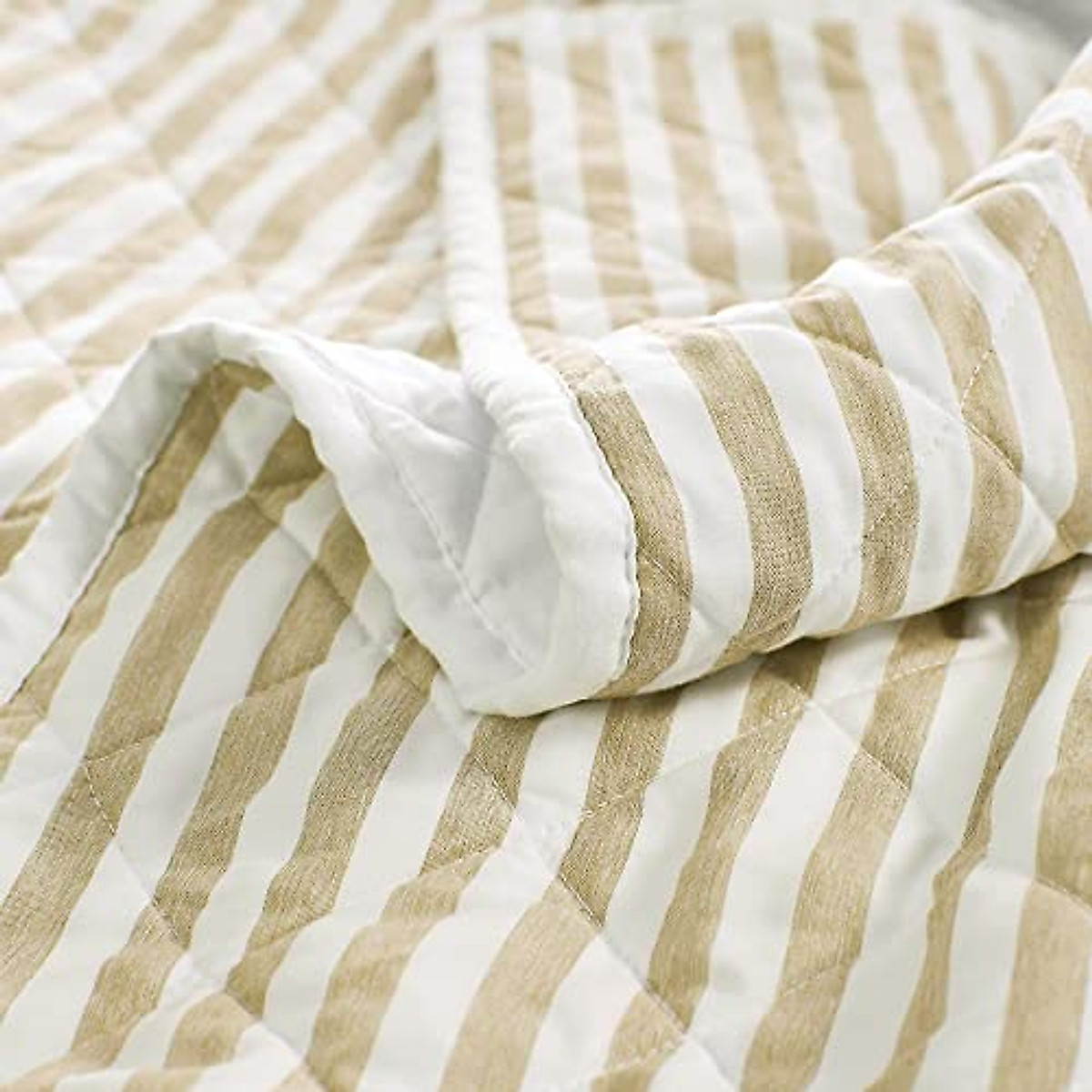 SHALALA King Size Quilt Sets,Kahki and White Striped Quilt Bedding Set,Soft Microfiber Bedspread and Coverlet with 2 Decorative Pillowsfor All Season (King,5pcs,106inches x 96inches)