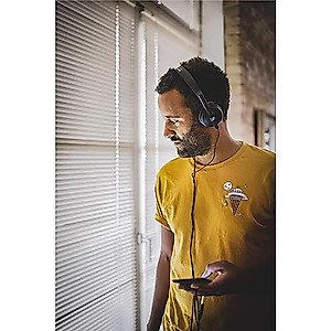 Sennheiser Professional HD 25 LIGHT On-Ear DJ Headphones,Black