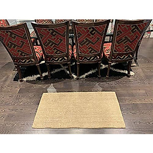 Handwoven Jute Mat (24" W X 36" L, Natural)