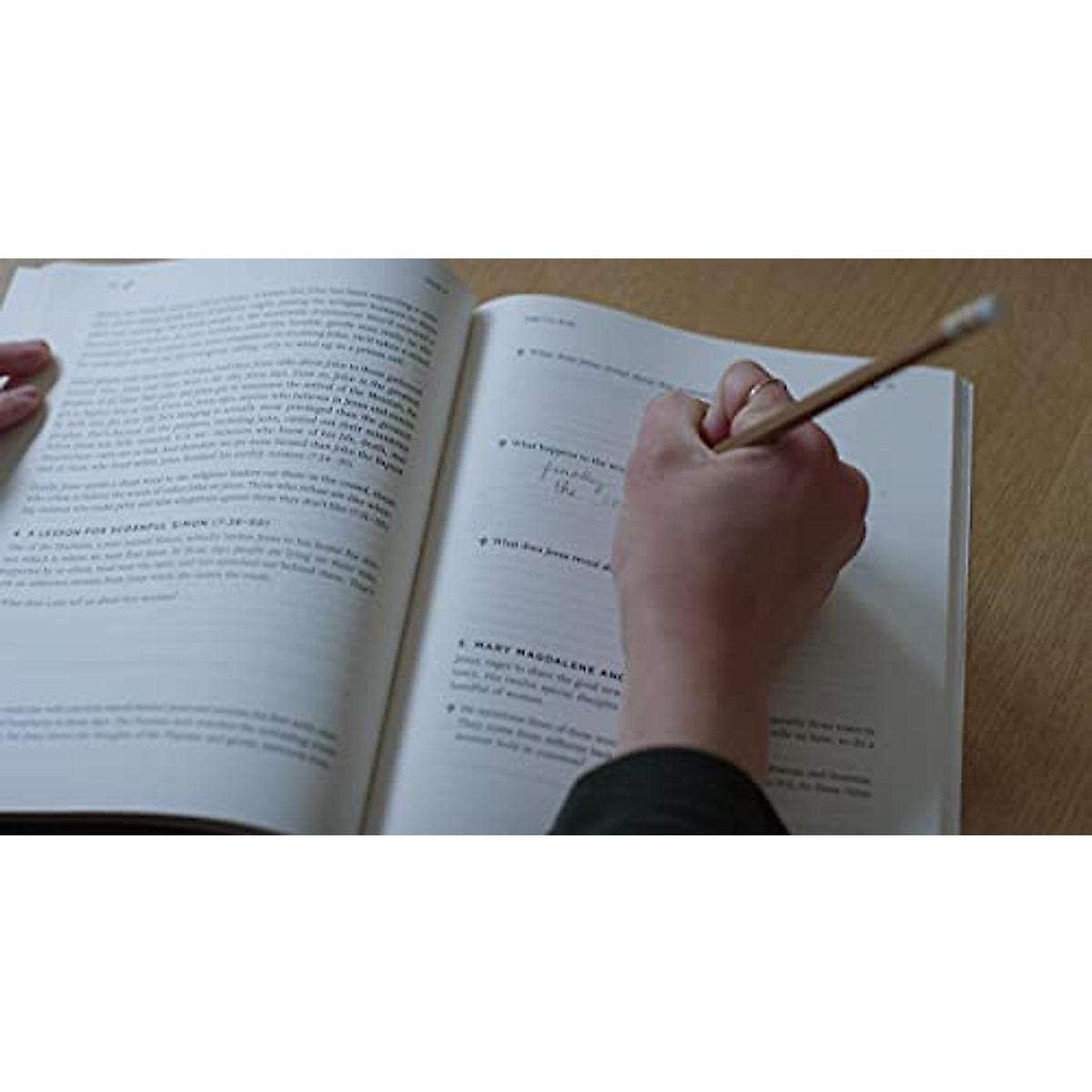 Luke: Good News of Great Joy (Flourish Bible Study)