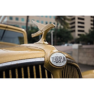 Tamron 10-24mm F/3.5-4.5 Di-II VC HLD Wide Angle Zoom Lens for Canon APS-C Digital SLR Cameras Black