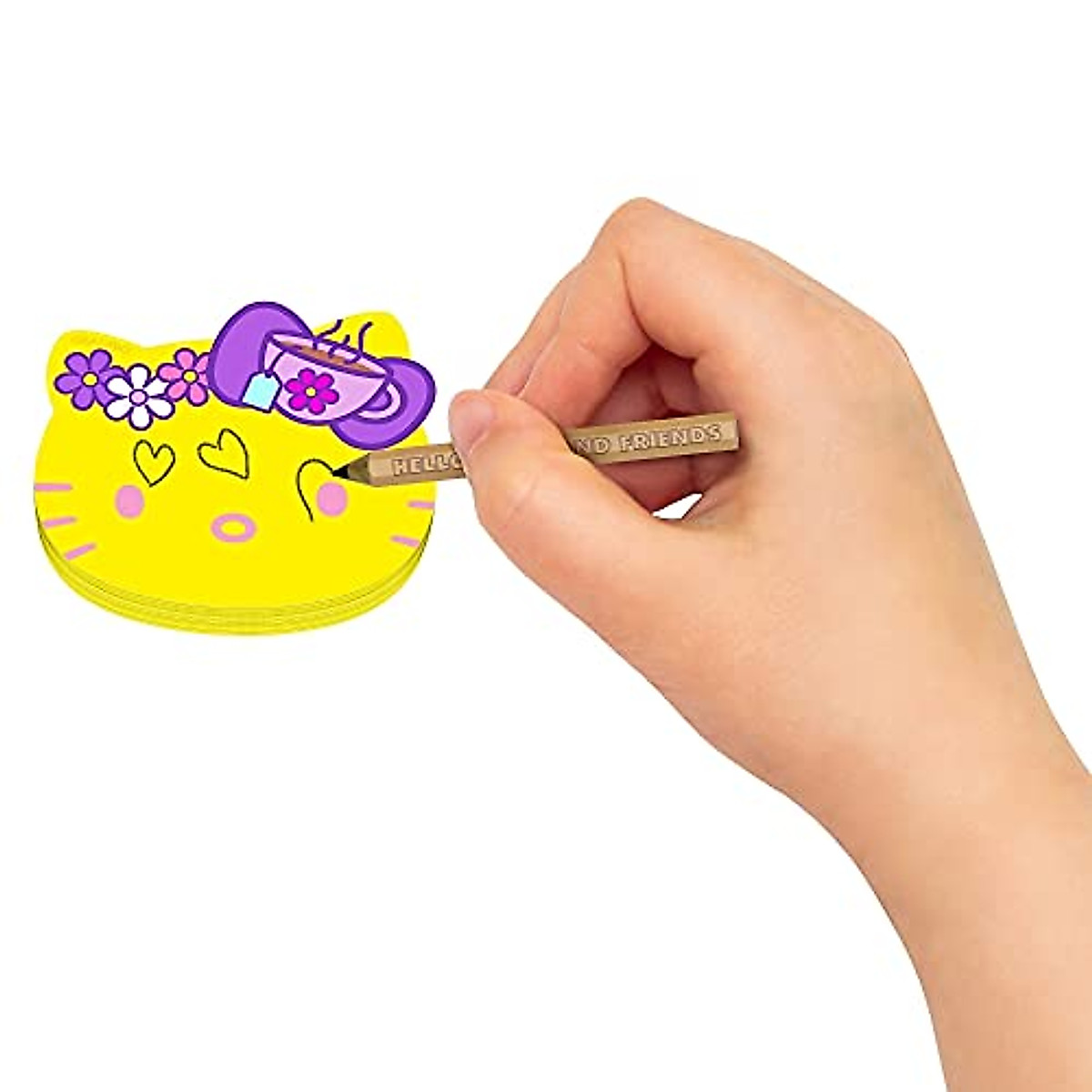 Mattel Mattel Hello Kitty Tea Party Compact (4.9-in) with 2 Sanrio Minis Figures, Stationery Notepad and Accessories, Great Gift for Kids Ages 4Y+