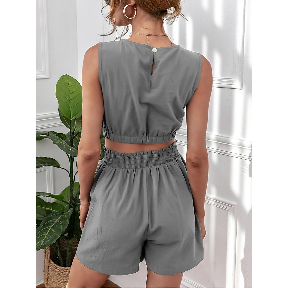 TAKEYAL Women's 2 Piece Outfits Round Neck Sleeveless Crop Tank Top and High Waist Pocketed Shorts Loose Summer 2pcs Short Sets (Grey, XL)