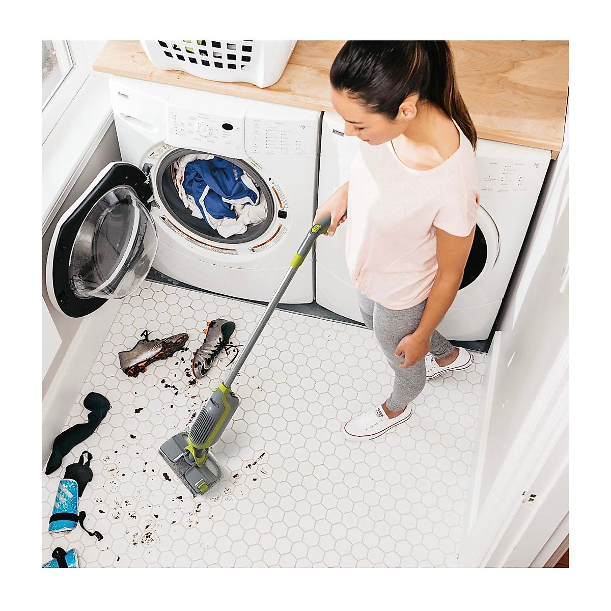 Shark VACMOP Cordless Hard Floor Vacuum Mop with Disposable VACMOP Pad, VM200