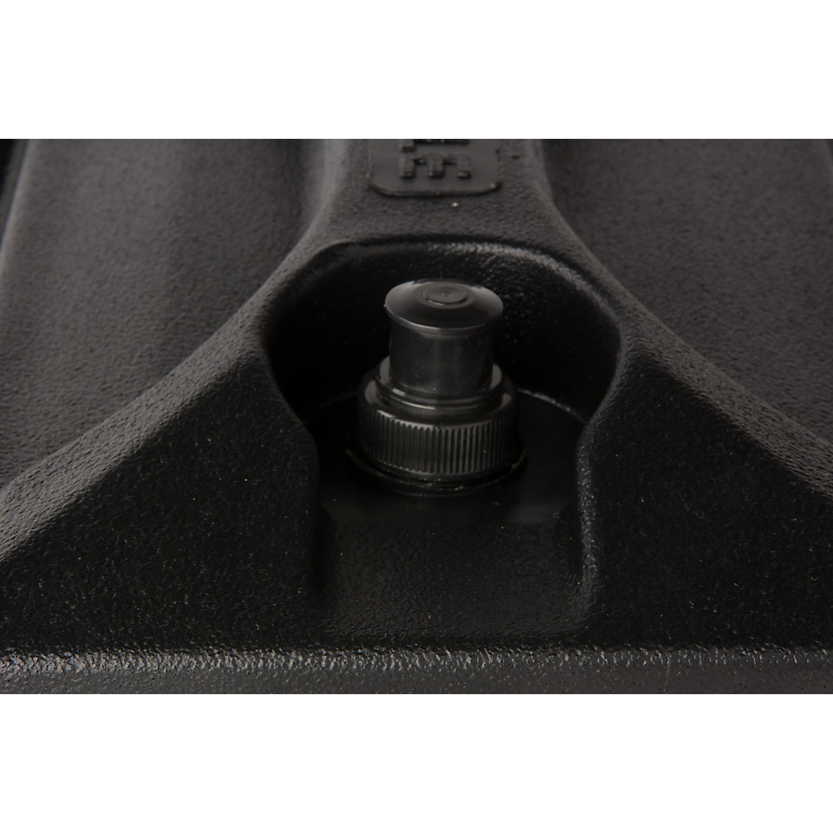 CFS Cateraide Insulated Beverage Server with Spigot for Dispensing Hot and Cold Drink Beverages, Plastic, 5 Gallons, Black