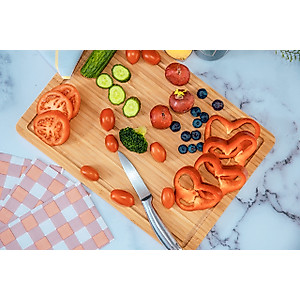 Family Love Tree Personalized Cutting Board, Custom Couple Names cutting board, Laser engraved Chopping board for Wedding, anniversary, Mother's Day gift