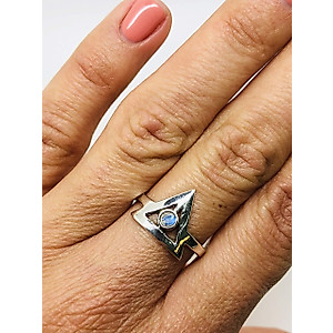 Koral Jewelry Moonstone Triangle Ring Sterling Silver Vintage Boho Chic (6)