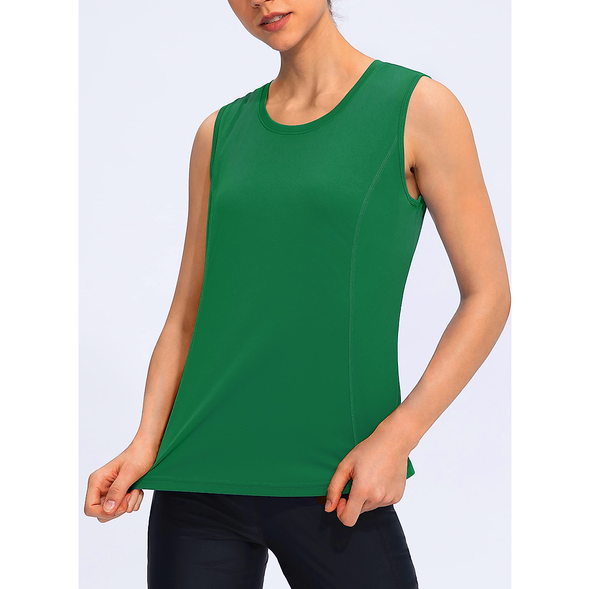 YYV Women's Workout Tank Tops Lightweight Sleeveless Shirts for Women Loose Fit Tops for Athletic Running Tennis Yoga (Green Large)