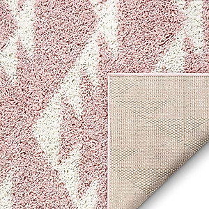 Well Woven Tribal Diamond Medallion Blush Pink Soft Shag Area Rug 5x7 (5'3"x7'3")