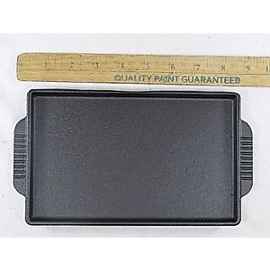 Ebros Personal Size Cast Iron Sizzling Fajita Pan Skillet Japanese Steak Plate With Wood Underliner Base Restaurant Home Kitchen Cooking Supply (Rectangular 9.25"L X 5.25"Wide)