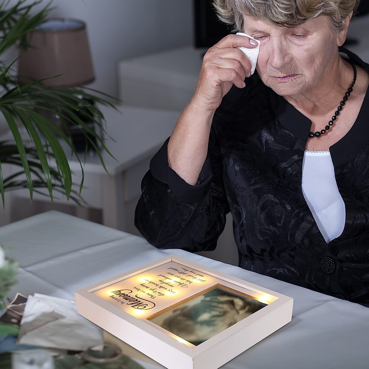 Karenhi Loving Memory Sympathy Gift Memorial Gift Sympathy Gift for Loss of Loved One 8" x 10" LED Memorial Shadow Photo Box Fits 6 x 4 in Pictures Photos