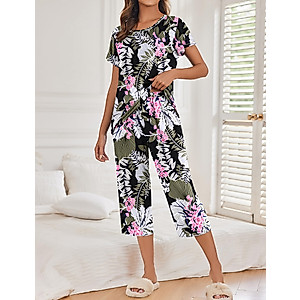 Ekouaer Women's Capri Pajama Sets Floral Print Short Sleeve Sleepwear Top and Capri Pants 2 Piece Loungewear with Pockets Pink Little Flowers XL