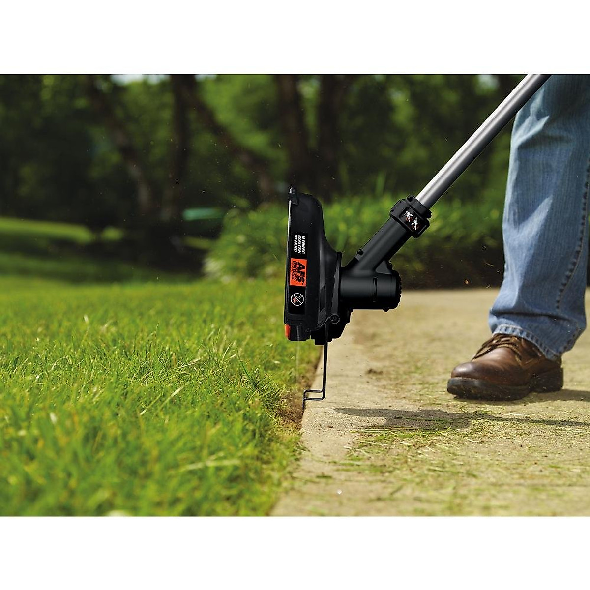 BLACK+DECKER LST136W 40V MAX Lithium Ion String Trimmer, 13"