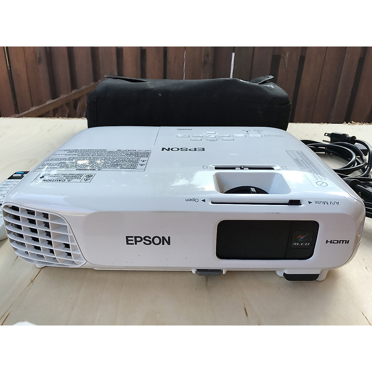 Epson EX3220, SVGA, 3000 Lumens Color Brightness (color light output), 3000 Lumens White Brightness, 3LCD Projector