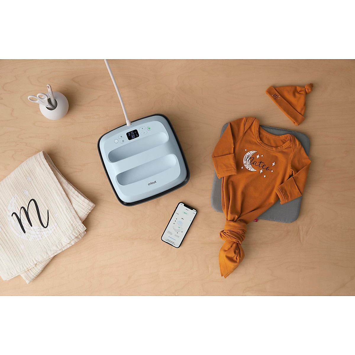 Cricut EasyPress Mat (12" x 12"), Protective Resistant Mat for Heat Press Machines, HTV and Iron On Projects, Heat Press Mat, Compatible with EasyPress 2 Machine, Gray