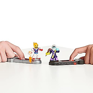 Akedo - Ultimate Arcade Warriors Versus Pack Thunderwind Vs Burnout Mini Battling Action Figures Ready, Fight, Split Strike