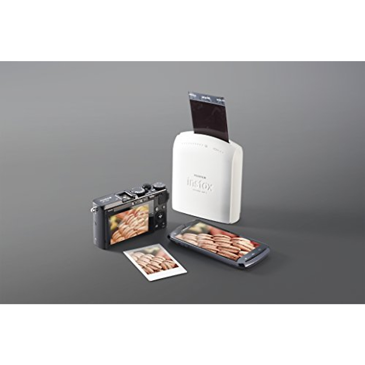 Fujifilm X70 Digital Camera (Black)