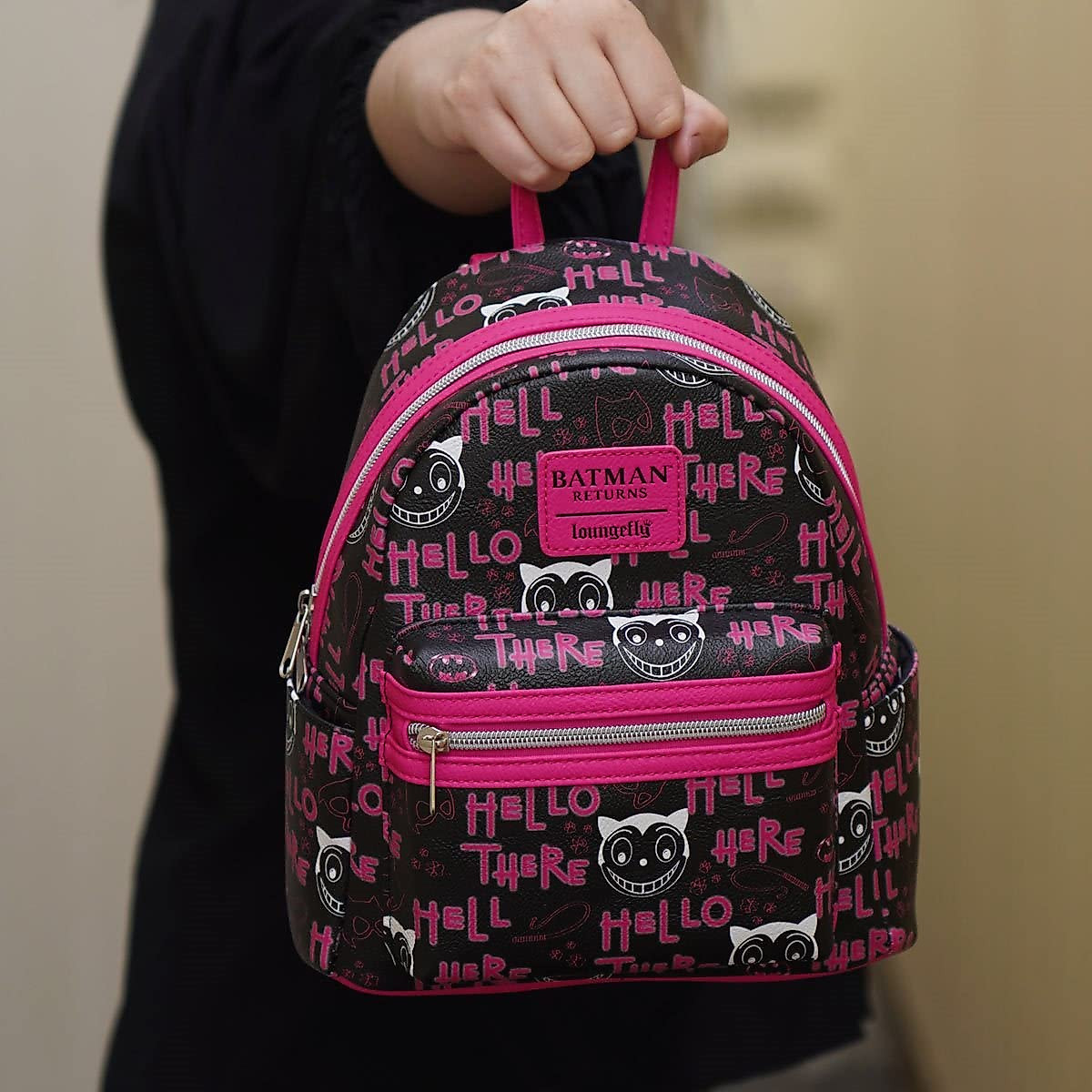 DC Comics Batman Returns 30th Anniversary Catwoman Hello There Mini Backpack