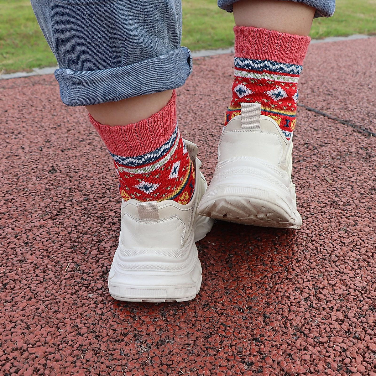 YZKKE 5Pack Womens Warm Wool Soft Cozy Crew Socks for Fall Winter Christmas Gifts Size 5-9