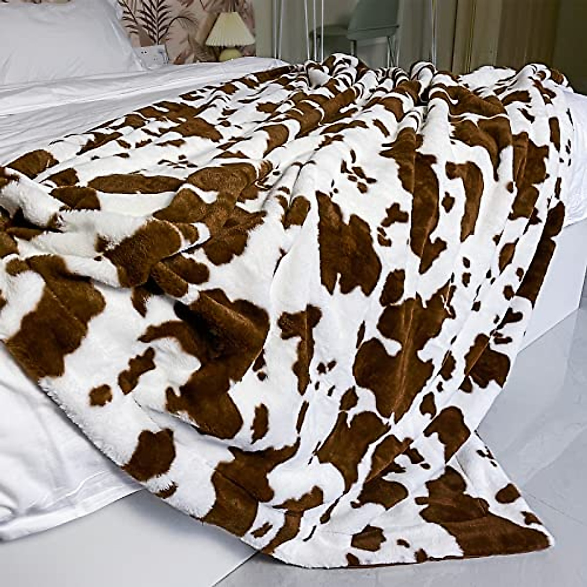 Cow Print Blanket, Double-Sided Throw Blanket for Couch Sofa Bed Office Fleece Blanket Soft Fluffy Blankets Plush Blanket for Adults Kids in All Seasons 51" x 63"