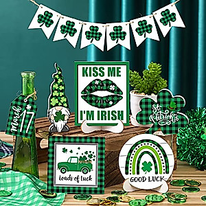 12 Pieces St. Patrick's Day Tiered Tray Decor Buffalo Plaid Table Wooden Sign Decorations Gnome Tabletop Heart Sign Decor for St. Patrick's Day Party Home Kitchen Holiday