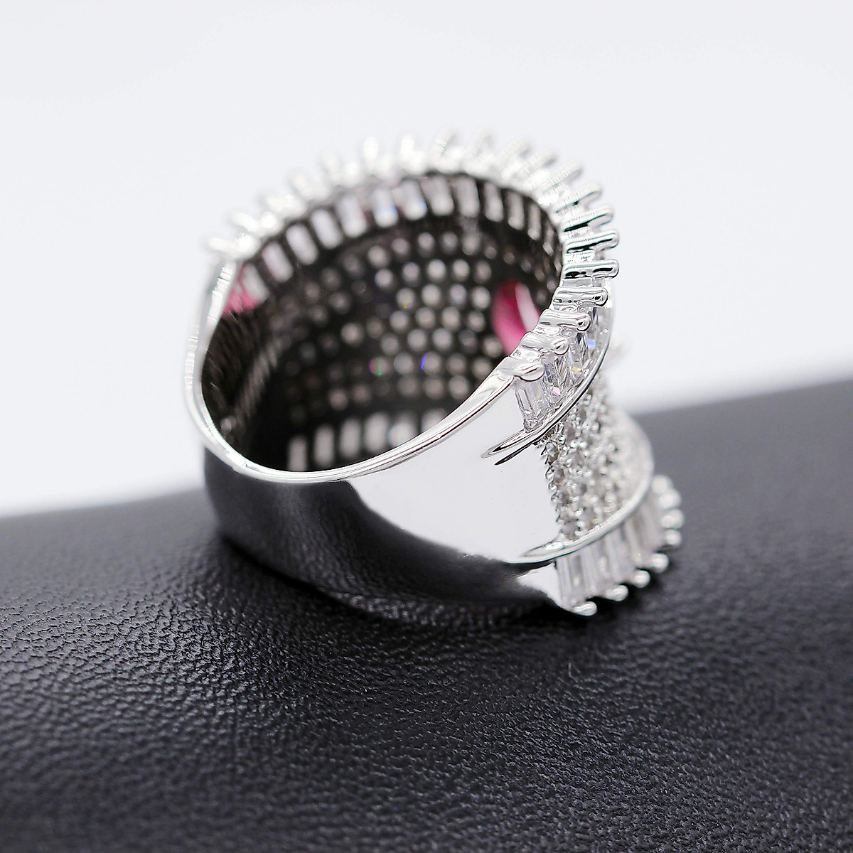 Uloveido Large Anniversary Red Eye Ring Pave Cubic Zirconia Rhodium Plated - Nice Christmas Gifts Present for Women JZ083 (Size 8)