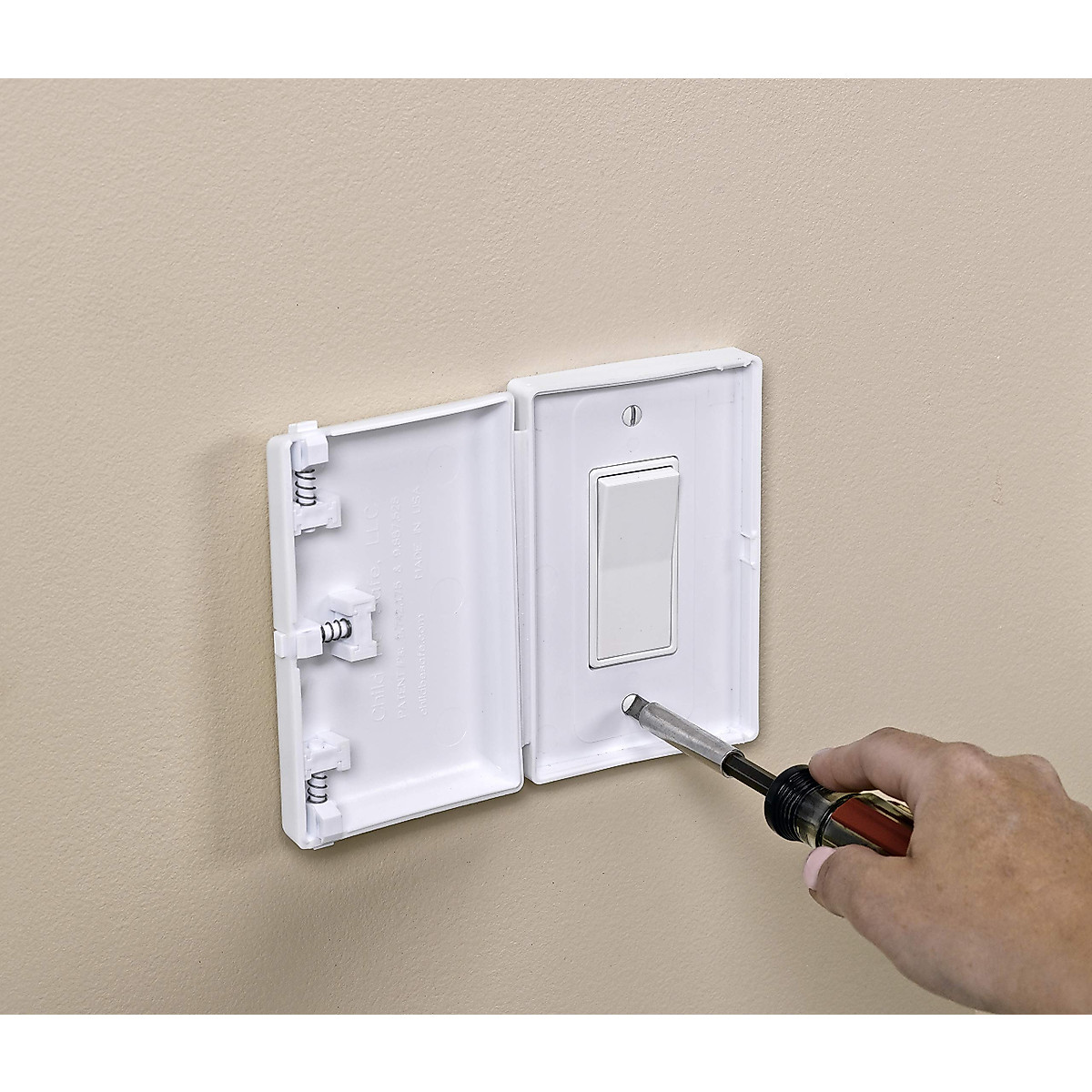 Child Be Safe Baby Toddler Pet Resistant Electrical Safety Cover Guard Home and Business for Decora Leviton Legrand Modern Wide Rocker Light Switch (1 Count, White)