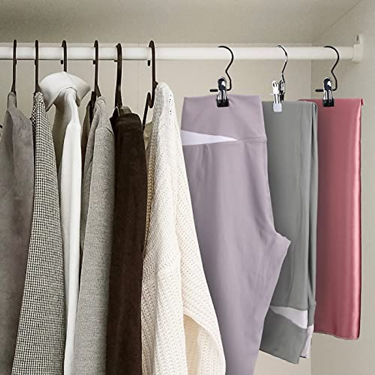 Rtteri 48 Pieces Boot Hangers Clips 360 Rotating Laundry Hooks Hanging Clamp Space Saving Clothes Pins Socks Towel Clips Portable Multifunctional Heavy Duty Clothespins Space Saving for Closet Jeans