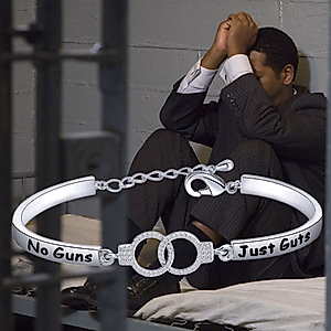 HOLLP Correctional Officer Gifts No Guns Just Guts Keychain Gift for Guard Prison Officer (Bracelet-S)