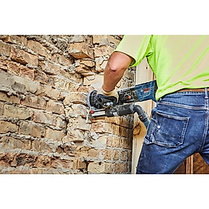 BOSCH GBH18V-28DCK24 18V Brushless Connected-Ready SDS-plus® Bulldog™ 1-1/8 In. Rotary Hammer Kit with (2) CORE18V 8 Ah High Power Batteries