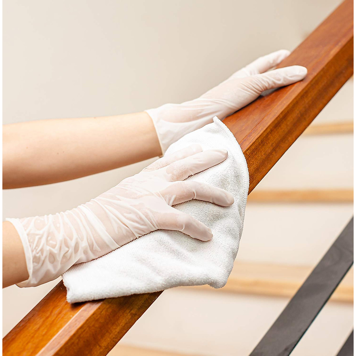 Chef's Star Disposable Powder Free Latex Gloves, Small, White