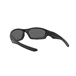 Oakley Men's OO9039 Straight Jacket Rectangular Sunglasses, Matte Black/Grey, 61 mm
