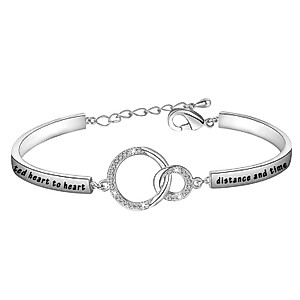 BEKECH Cousins Gift Cousins Bracelet Cousin Are Connected Heart to Heart Distance And Time Can’t Break Them Apart Bracelet Cousin Theme Jewelry Gift for Cousin BFF Gift (silver)
