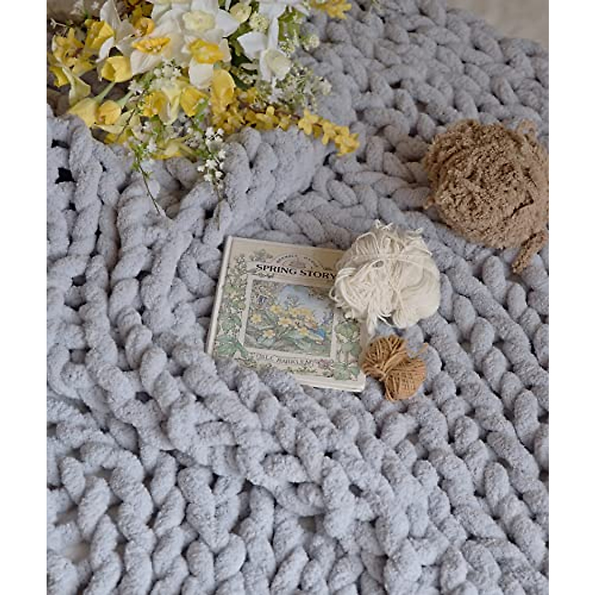 Twomissone Luxury Chunky Knit Chenille Bed Blanket 50x60 Large Knitted Throw Blanket Warm Soft Cozy Blankets for Cuddling up in Bed, on The Couch or Sofa (50"x60")