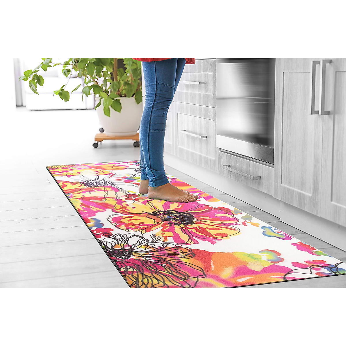 Rugshop Modern Bright Flowers Anti Fatigue Standing Mat 18" x 47" Multi
