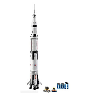 2017 Lego NASA Apollo Saturn V