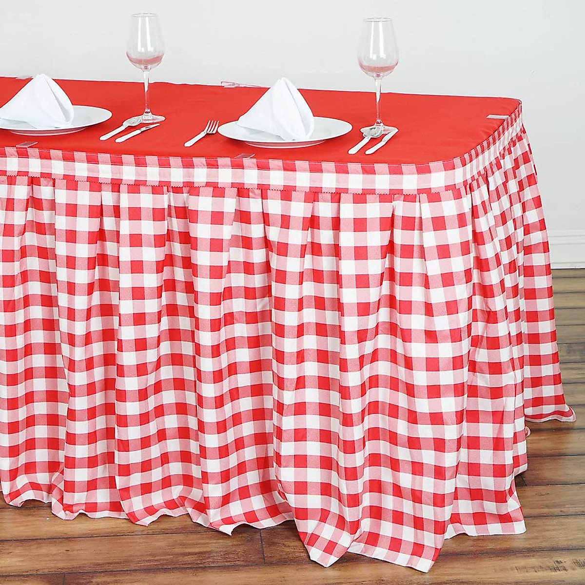 TABLECLOTHSFACTORY 17FT Perfect Picnic Inspired White/Red Checkered Polyester Table Skirt for Kitchen Dining Catering Wedding Decorations