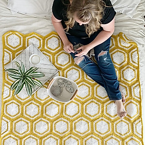 Lion Brand Yarn (1 Skein) Vanna's Choice Yarn, Pink