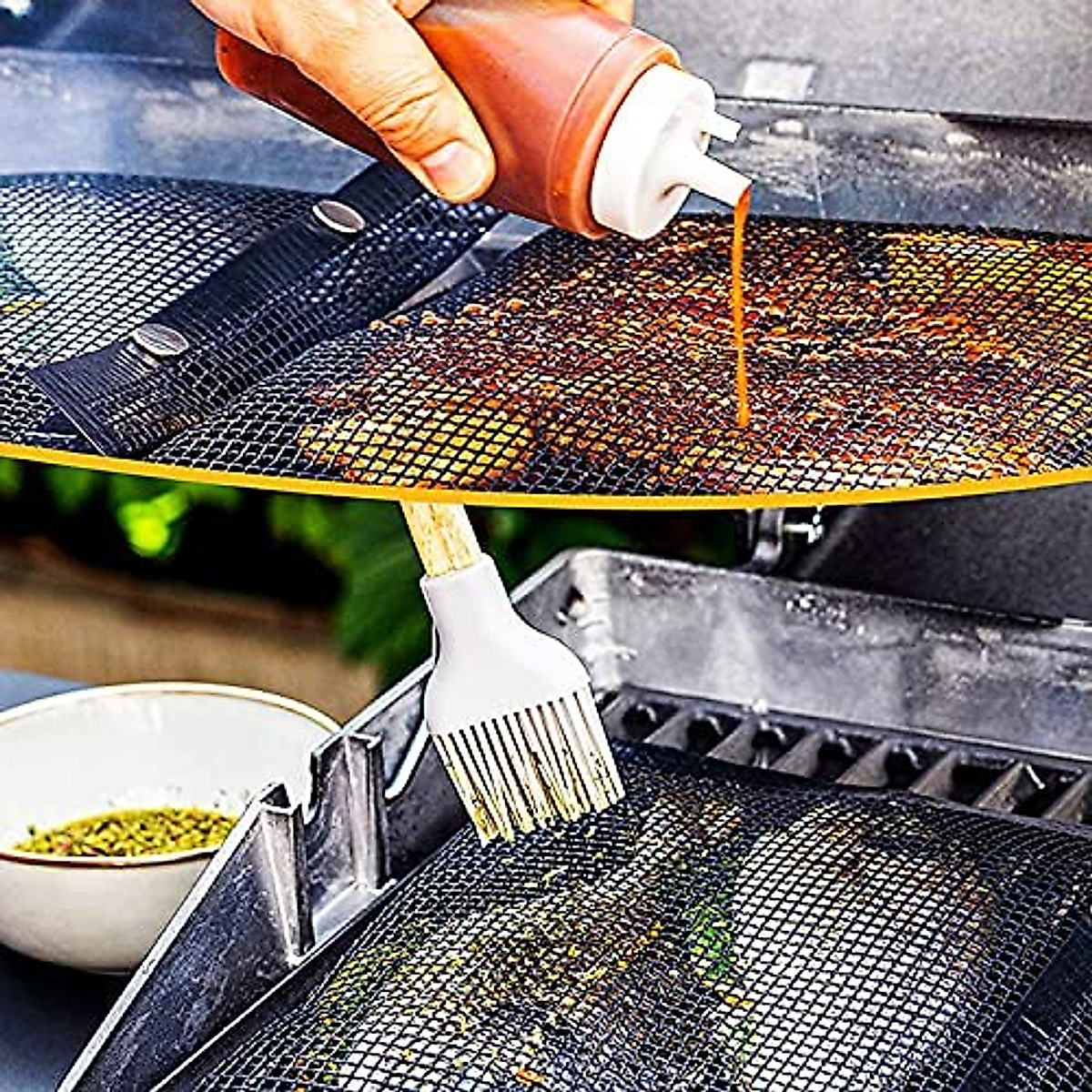 AOOCAN Mesh Grill Bags 13.2 x 10.6 Inch Set of 2-100% Non-stick Heavy Duty Barbecue Grill Bags, Reusable and simple to Clean, Works on Charcoal Grill Outdoor Gas Charcoal BBQ - Extended Warranty